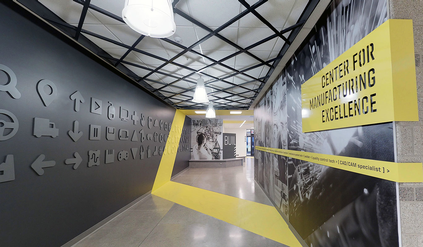 Standing Out with Storytelling Signage | IndustryWeek