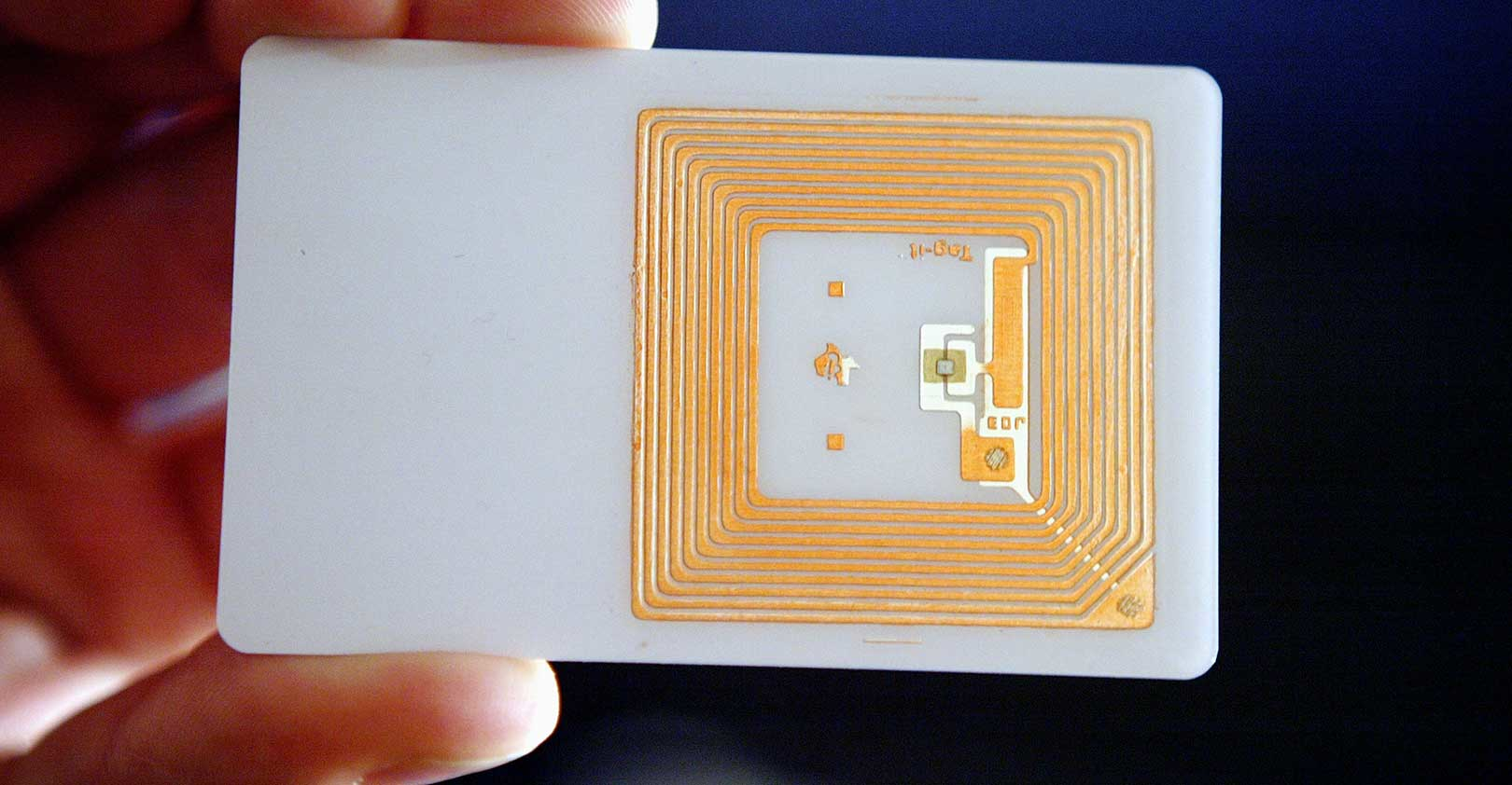 Texas Instruments Sinks to Lowest in 11 Years as Customers Cut Orders ...