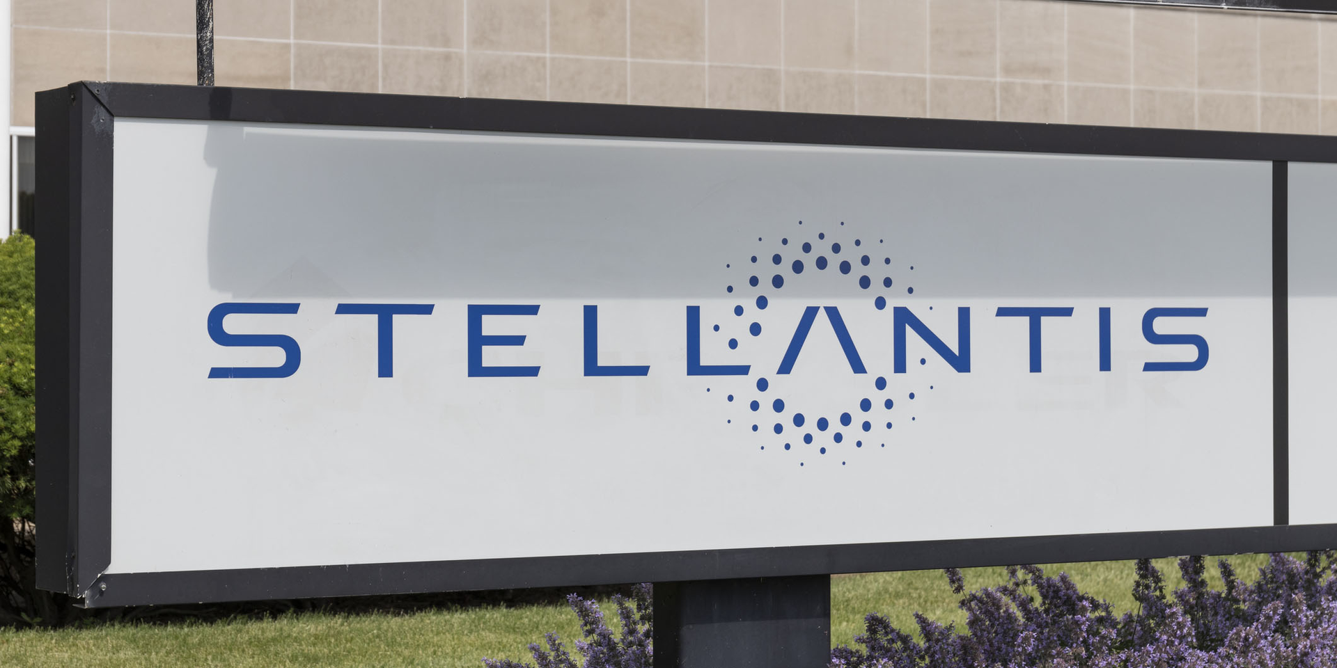 Stellantis China Jeep Joint Venture to File for Bankruptcy | IndustryWeek